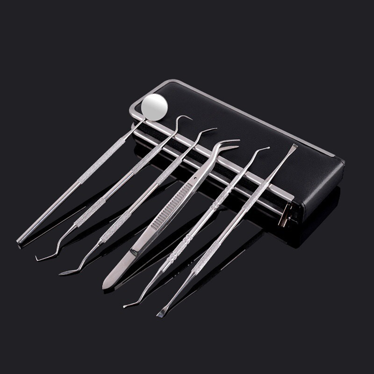 Un ensemble d'instruments dentaires 6 PCS avec emballage de sac